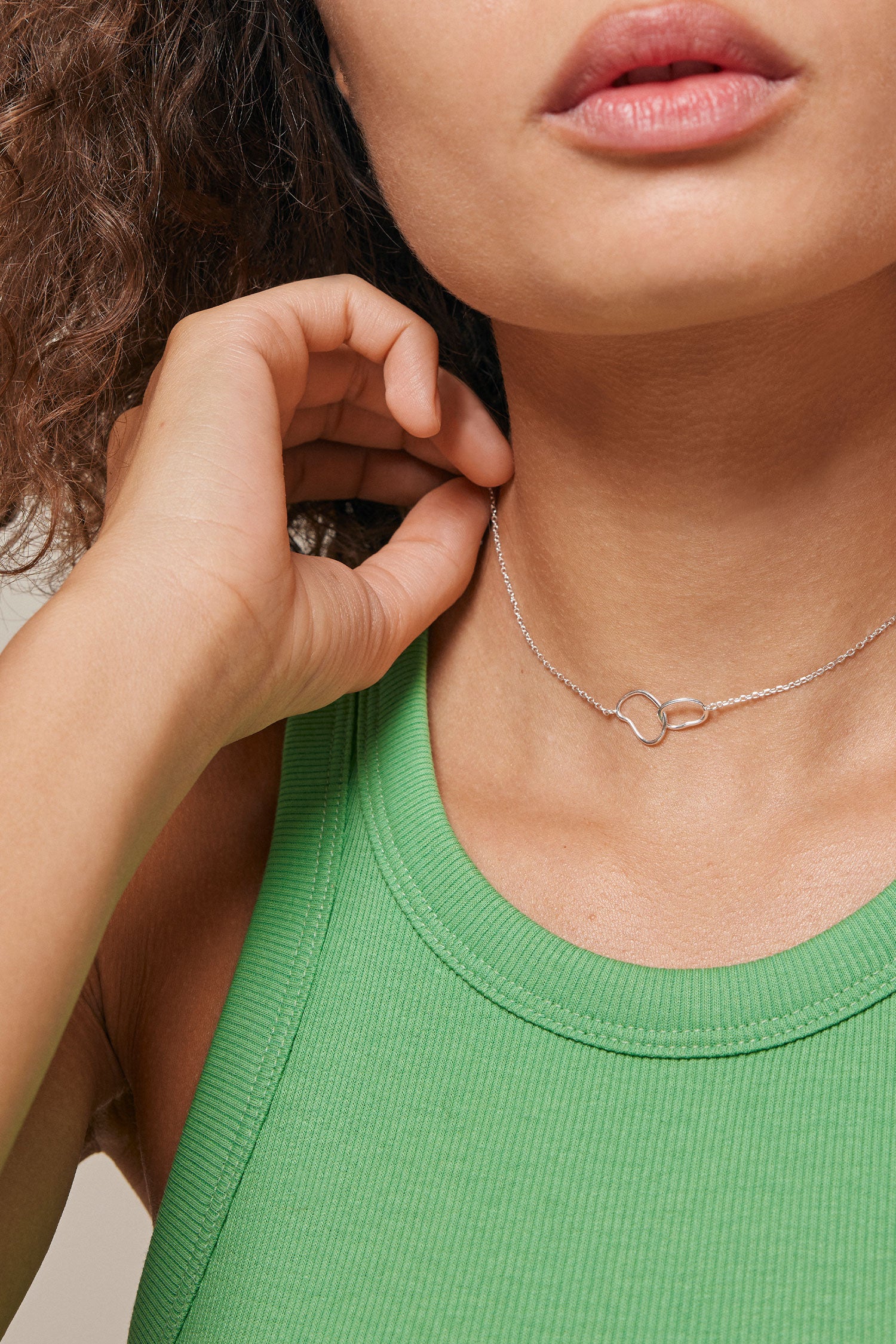 Studs, Mio Pearl – ENAMEL.COM